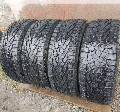 Nokian Tyres Hakkapeliitta C3 235/65 R16C