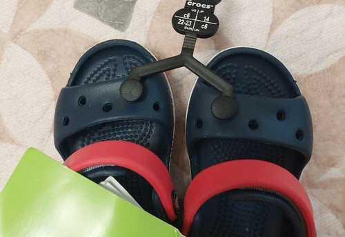 Сандалии crocs c6 22-23 размер новые