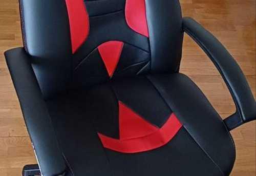 Продам компьютерное кресло Zombie 8