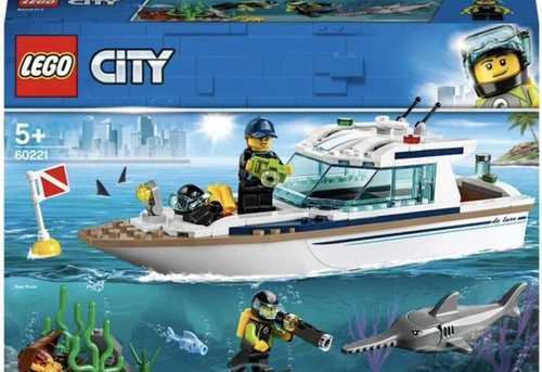 Lego City 60221 Яхта для дайвинга