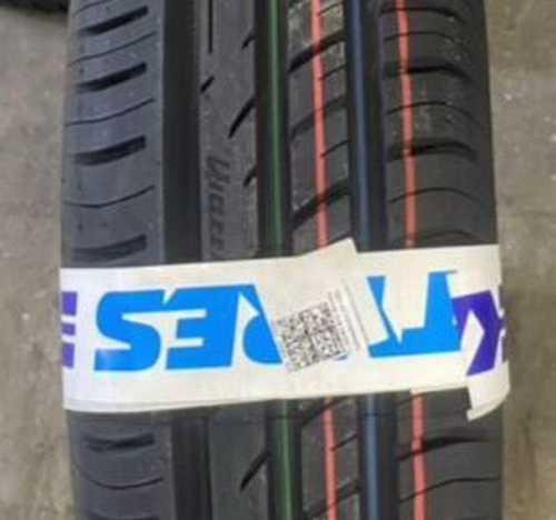 Viatti Strada Asimmetrico V-130 215/50 R17 94