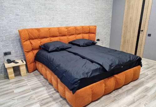 Кровать двухспальная стильная