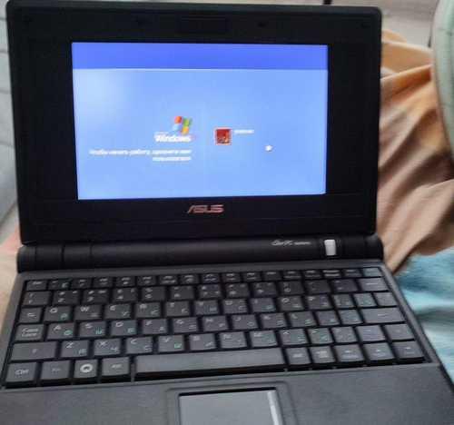 Asus 700