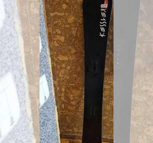 Продам жёсткий сноуборд Kessler 156