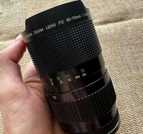 Canon Zoom Lens FD 35-70mm f/2.8-3.5