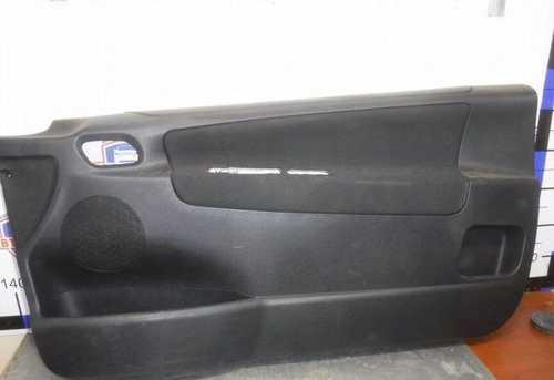 Обшивка двери передняя правая Peugeot 207 ET3J4