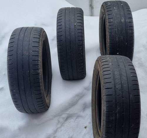 Michelin Energy Saver 215/60 R16