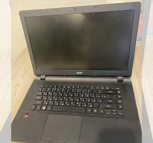 Acer Aspire ES1-521