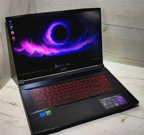 17.3" MSI Katana 17 B12UCX-1005XRU, Core i5, RAM 8ГБ, 256 ГБ, GeForce RTX 2050 4 ГБ