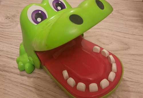 Крокодил Хасбро с зубами