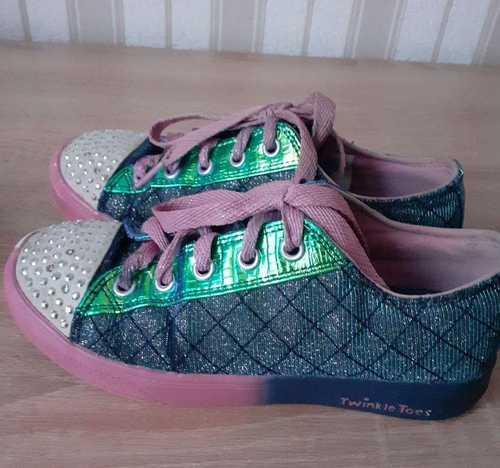 Кроссовки skechers, горят 33