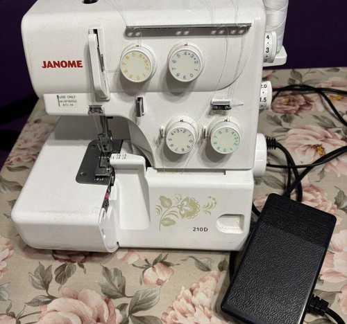 Оверлок janome Mylock 210D