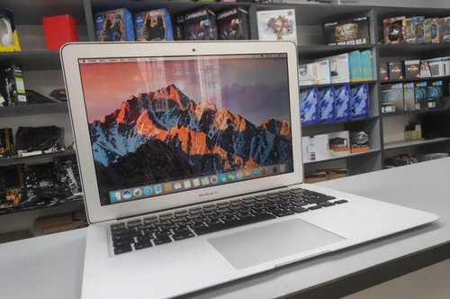 Ноутбук 13" Apple Macbook Air A1466