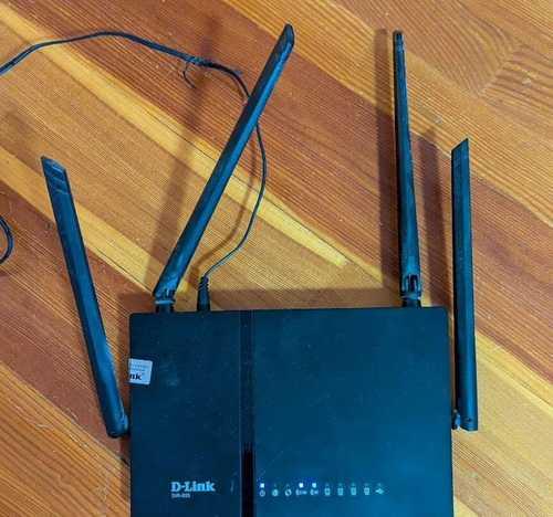 Wifi роутер d link dir 825