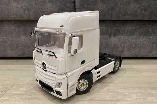 RC грузовик Tamiya 1:14