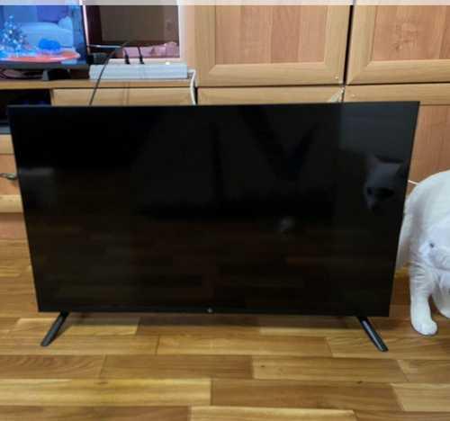 Телевизор 32" (81 см) LED-телевизор dexp F32G8000C