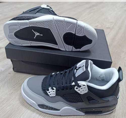 Nike Air Jordan 4 Retro