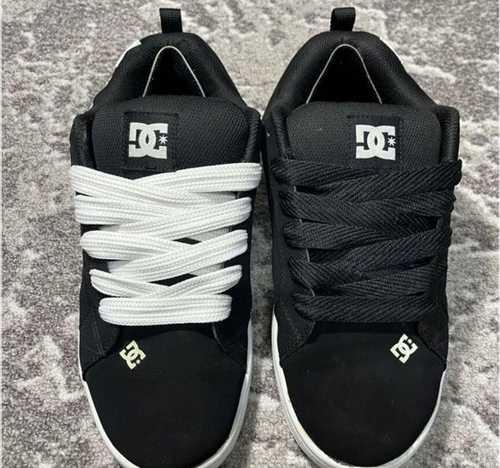 Dc shoes court graffik дутыши