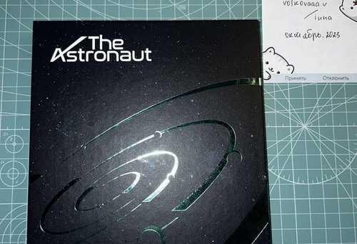 JIN альбом The Astronaut (02 ver)