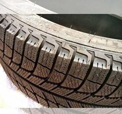 Michelin X-Ice XI3 215/55 R16 97T