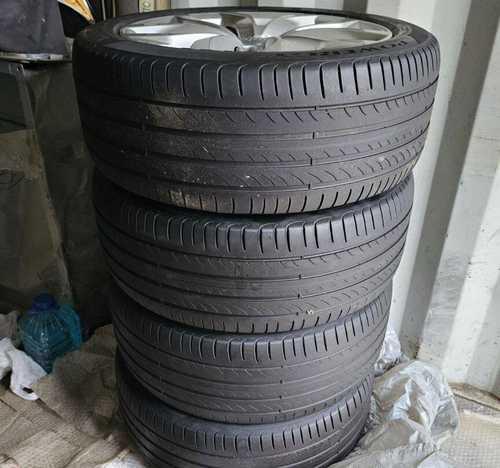 Pirelli Powergy 245/45 R18 100Y