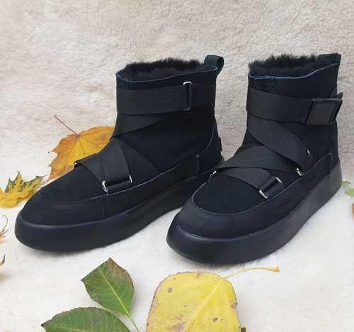 Ботинки UGG