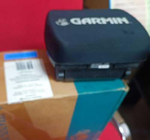 Продаю эхолот garmin гармин