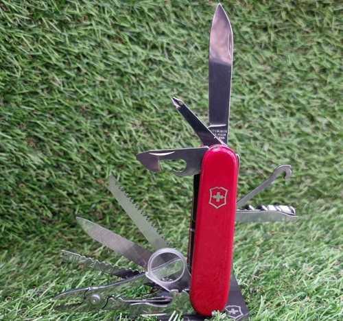 Швейцарский нож victorinox 1.6795 SwissChamp