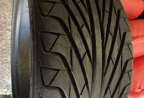 Triangle TR968 235/40 R18