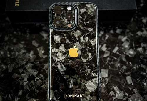Чехол кованный карбон iPhone 15 pro max /15 pro