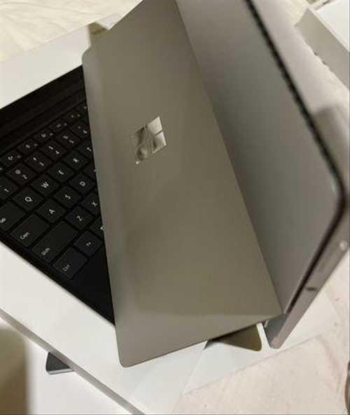 Microsoft surface pro 8, клавиатура