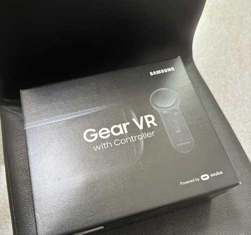 Очки виртуальной реальности Samsung Gear VR SM-R32