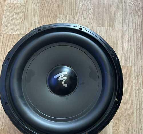 Сабвуфер Focal 300w 12' 30 см