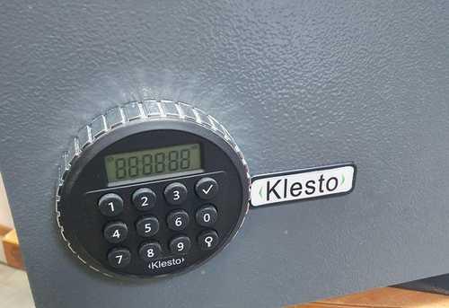 Сейф металлический Klesto