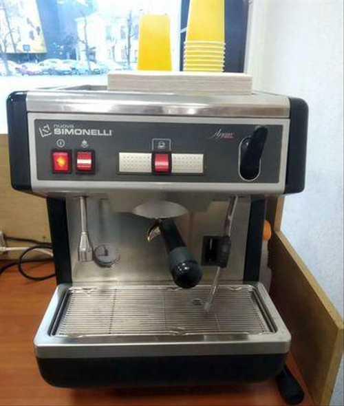 Кофемашина nuova simonelli