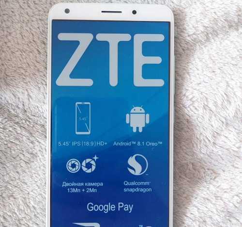 ZTE Blade V9 Vita, 3/32 ГБ