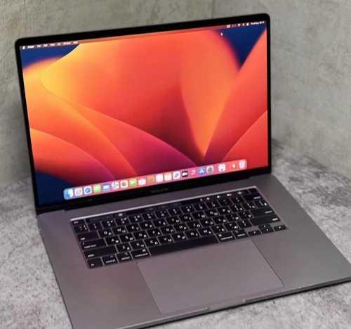 MacBook Pro 16" 2019 - i7, 16/512, 362 цикла