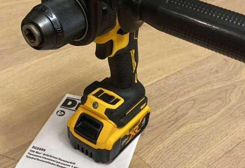 Шуруповерт DeWalt DCD999