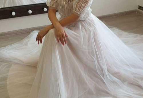 Свадебное вечернее платье 44 фатин корсет