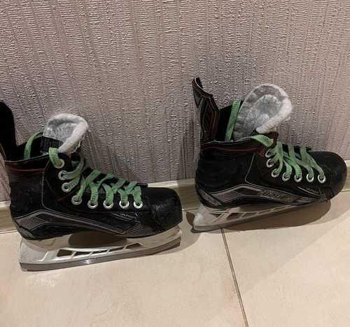 Коньки хоккейные Bauer Vapor X 500 13,5ee 32 раз