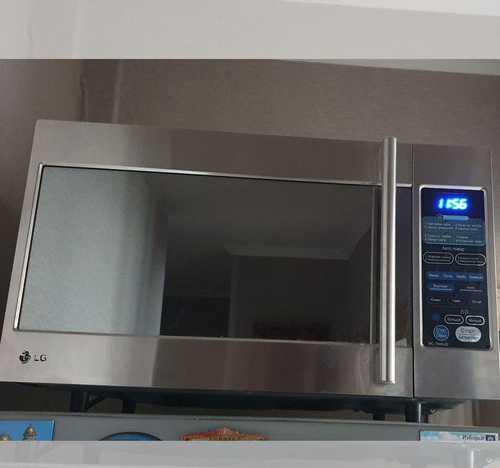 Микроволновая печь LG MC-7646UQ