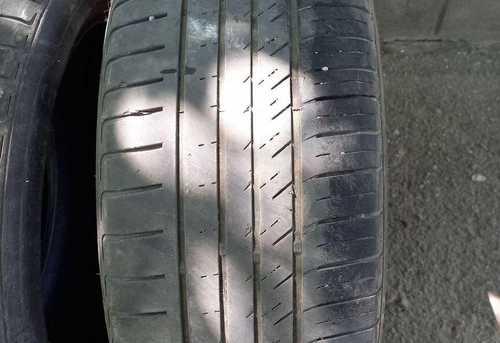 Kinforest KF-550 215/45 R17 91