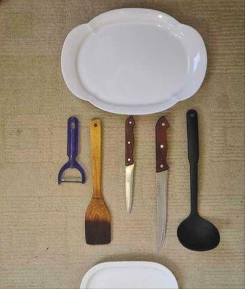 Посуда, ножи, половник, блюдо