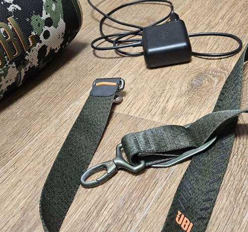 Колонка jbl extreme 3 бу