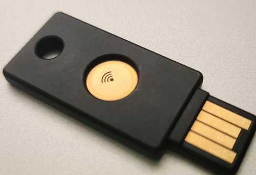 Yubico Yubikey ключ для 2-факторной аутентификации