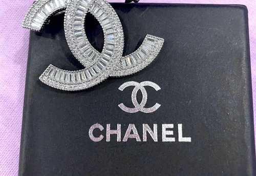 Брошь Chanel