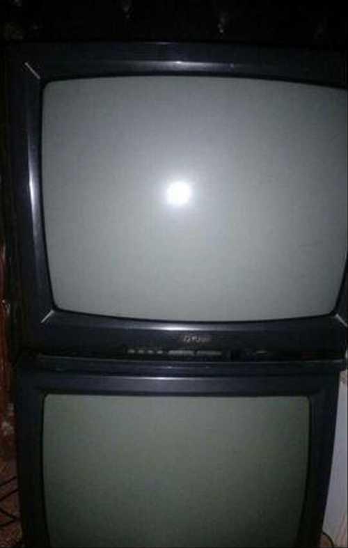 2 телевизора Funay