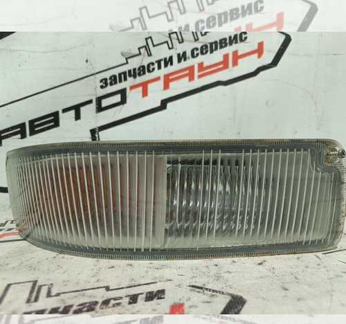 Туманка toyota vista CV40 CV43 SV40 SV41 SV42 SV43 32154 правая С ПОВТОРИТЕЛЕМ hardtop 8121032090 D4