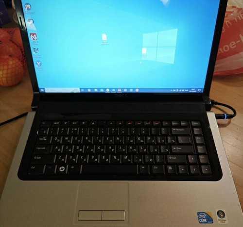 Ноутбук Dell studio 1557 PP39L