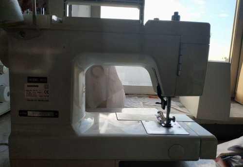 Бытовая швейная машинка бу